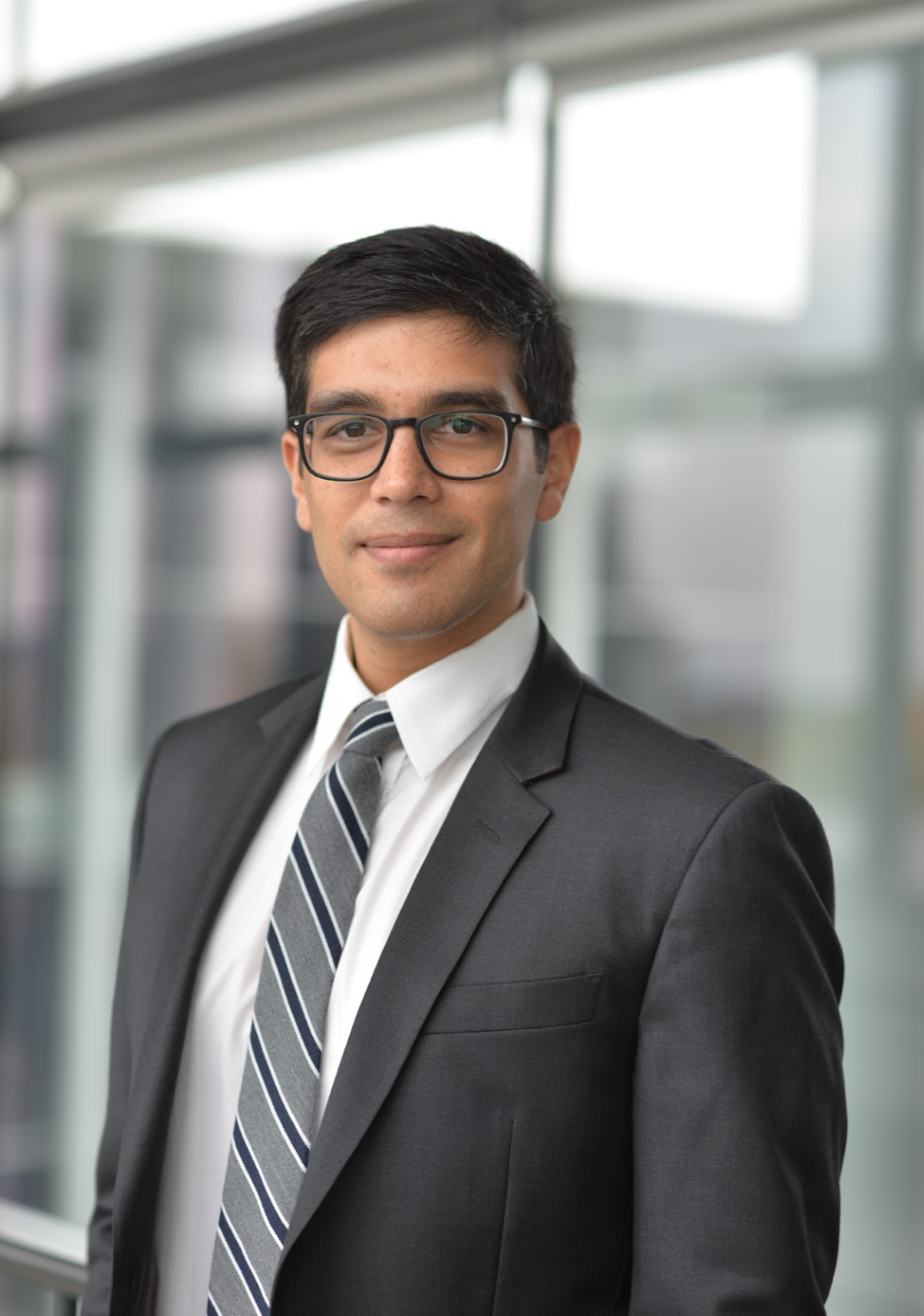 Caltech Professor Andrew Sinclair on China's Global Currency | Occidental College